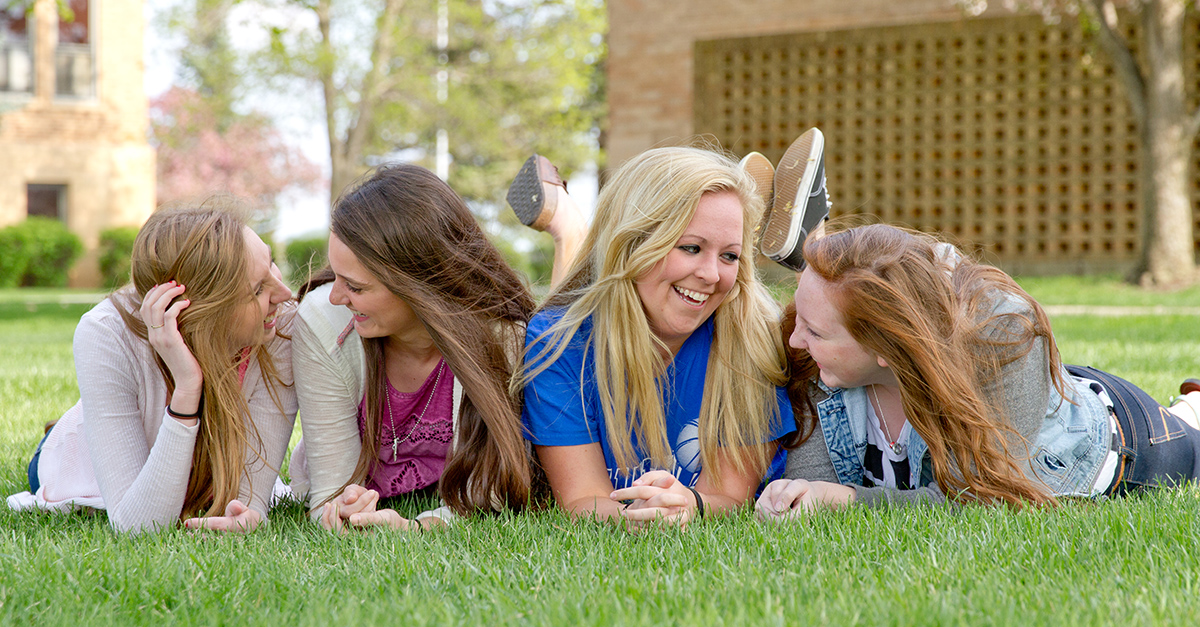 Orientation and Learning Communities | Briar Cliff University